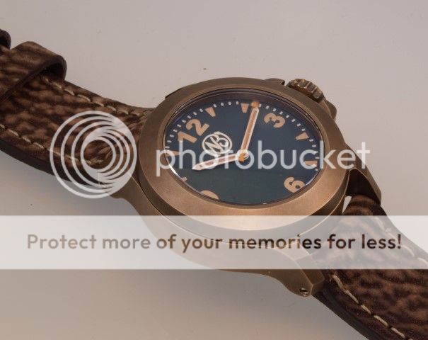 #18 DWC Bronze - The Dive Watch Connection