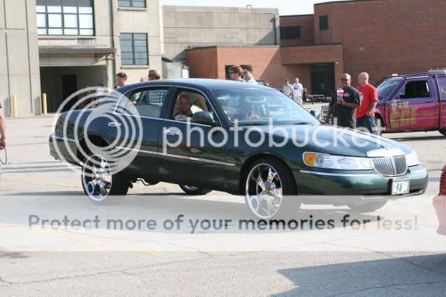 LOUISVILLE LOWRIDERS | Page 3520 | LayItLow.com Lowrider Forums